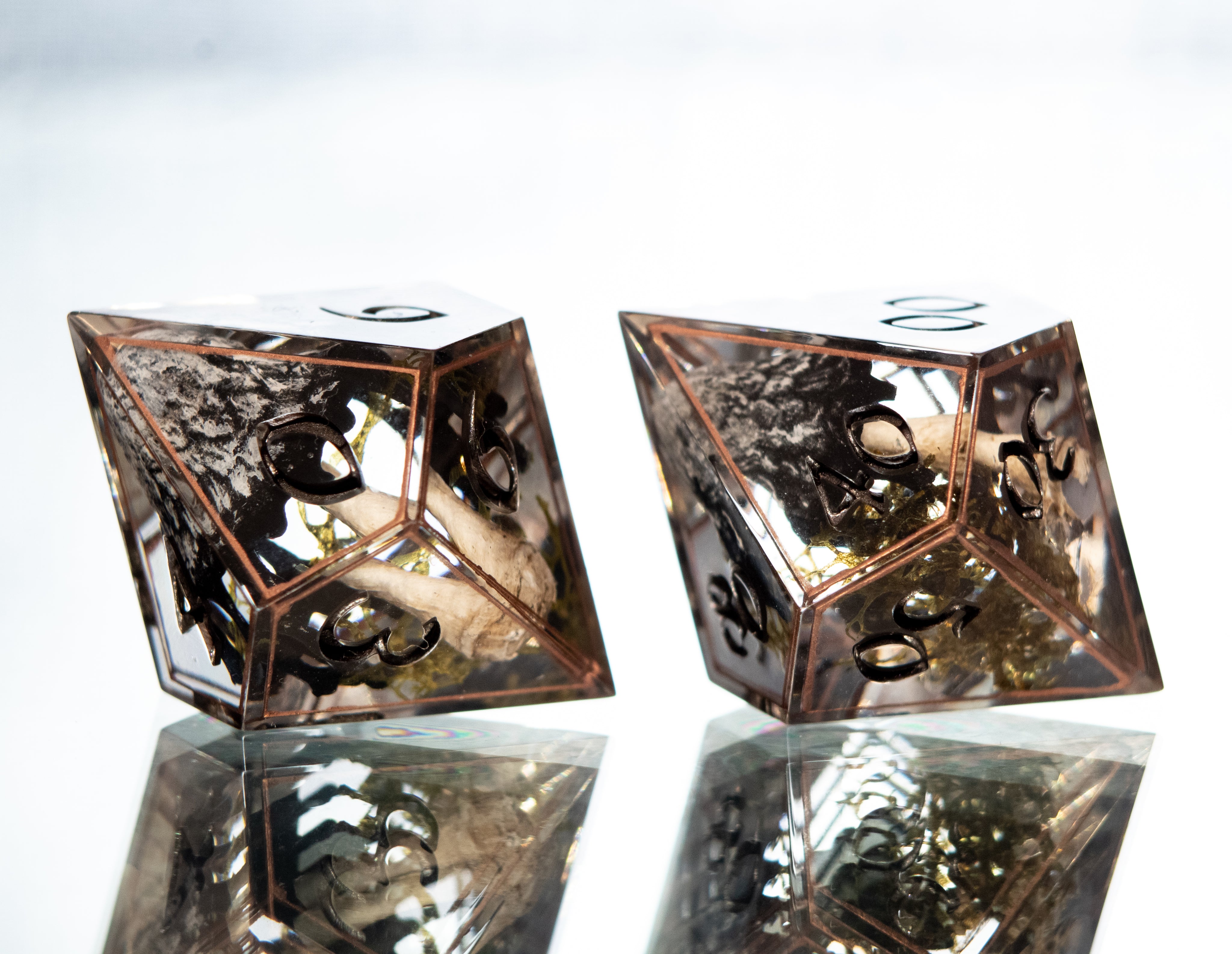 Inky Caps - 7 Piece Handmade Resin Dice – Color Spray Creations